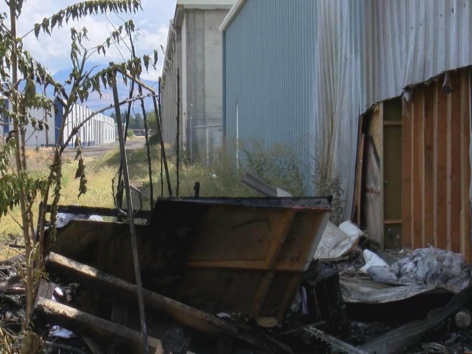 Crews respond to structure fire in Medford