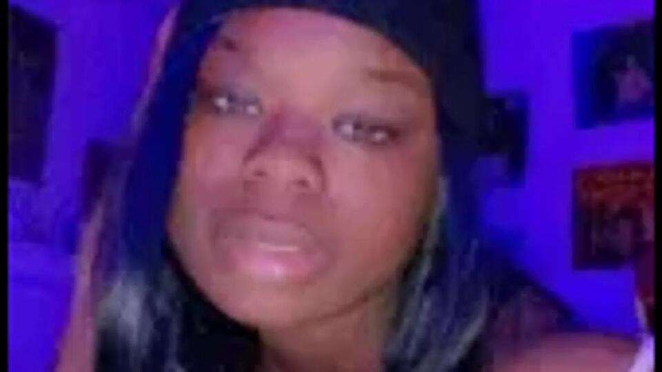 Woman charged in stabbing death of pregnant teen - NewsBreak