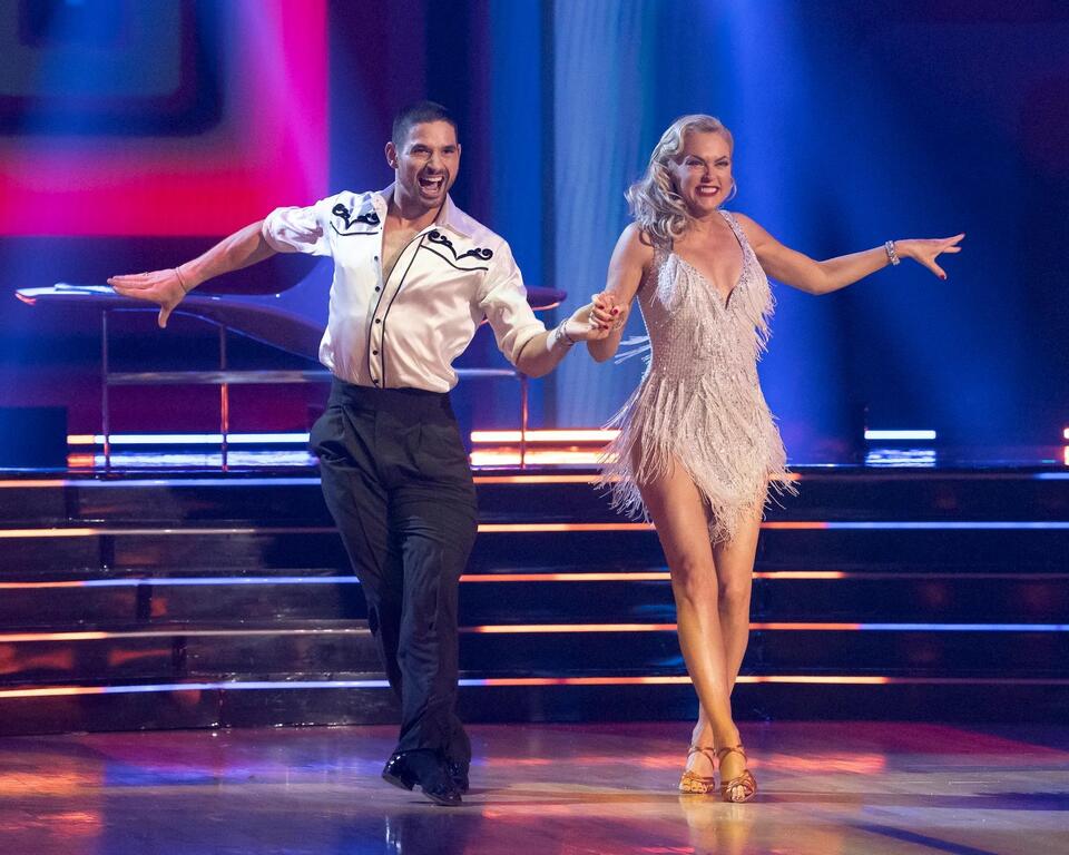 Alan Bersten and Elaine Hendrix Detail Meredith Blake ‘Homage’ in ...