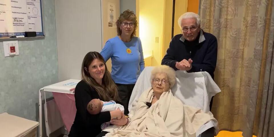 5 generations unite to welcome newborn named after 102-year-old ...