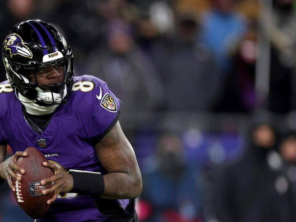 Simms: Jackson can dominate more than Stafford