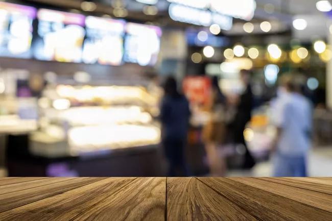 Family Confronts Racist Worker Who Called Their Niece N-Word In Viral ...