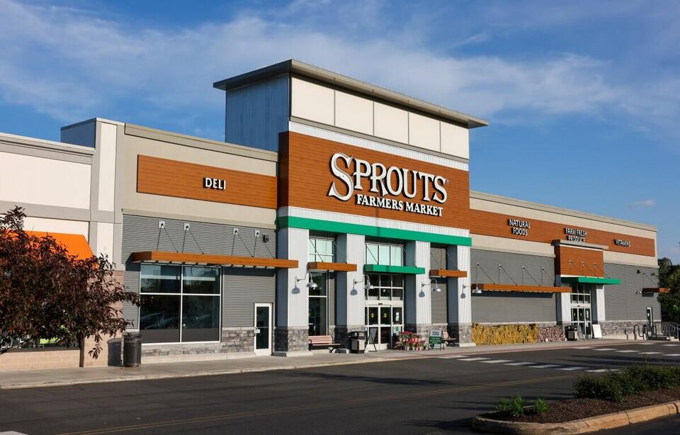 ‘Grocery demand is unprecedented’: Sprouts market breaks ground in ...