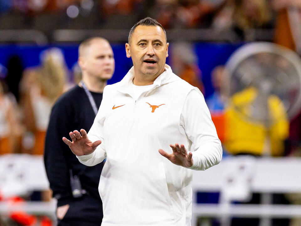 Sarkisian Leads Texas Longhorns as Only Head Coach Remaining for 2024 ...
