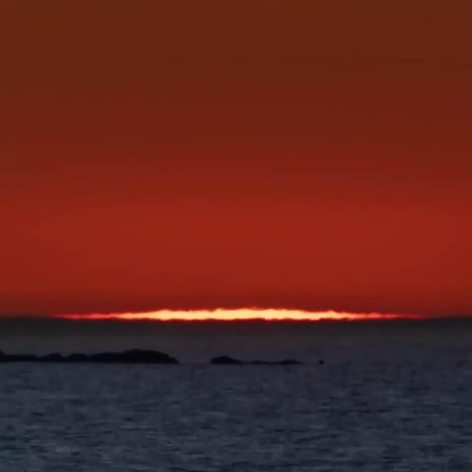 Time - lapse video by babaktafreshi Sunrise from the Atlantic Ocean ...