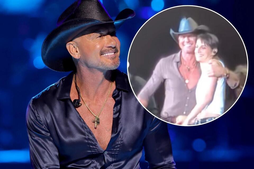 Tim McGraw Beams With Pride as Daughter Audrey Sings at His Show [Watch ...