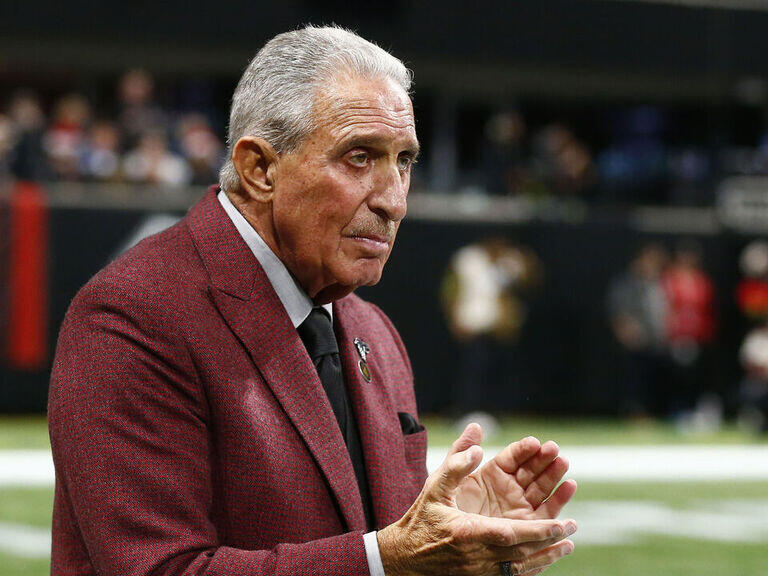 Falcons owner: Not pursuing Lamar wasn't a mistake