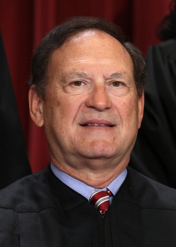 Pair of U.S. House Dems add to chorus calling for Alito, Thomas ...