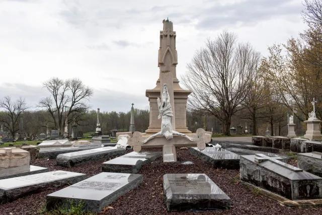 California shuts down 4 cemeteries amid $52 Million financial scandal ...