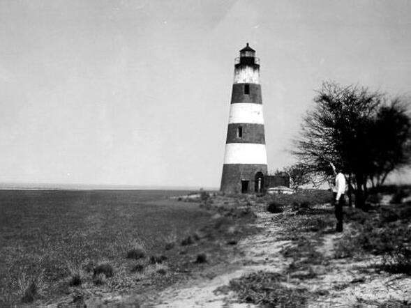 Ferry Dock Collapse on Sapelo Island Kills Seven During Gullah-Geechee ...