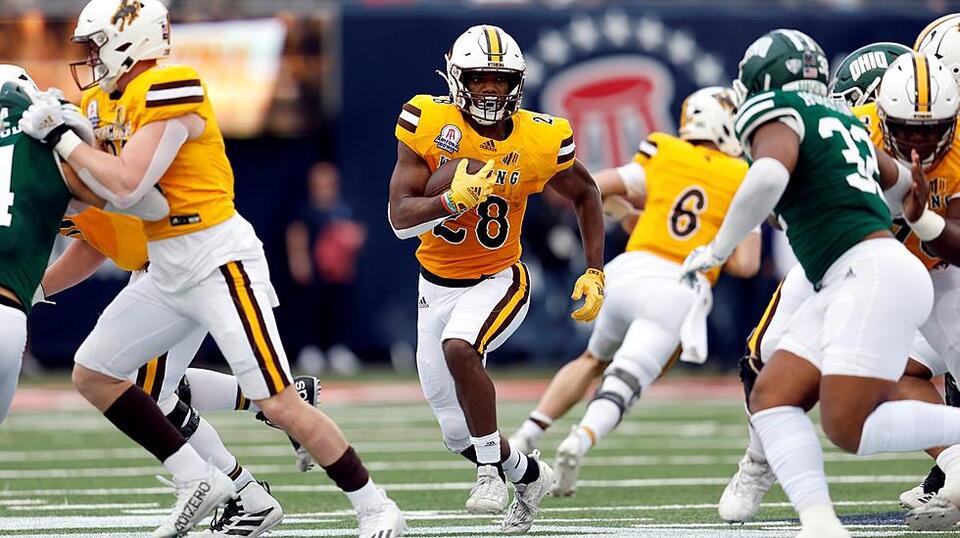 Pokes Lose 240-pound Running Back, 4-Star Recruit To Portal - NewsBreak