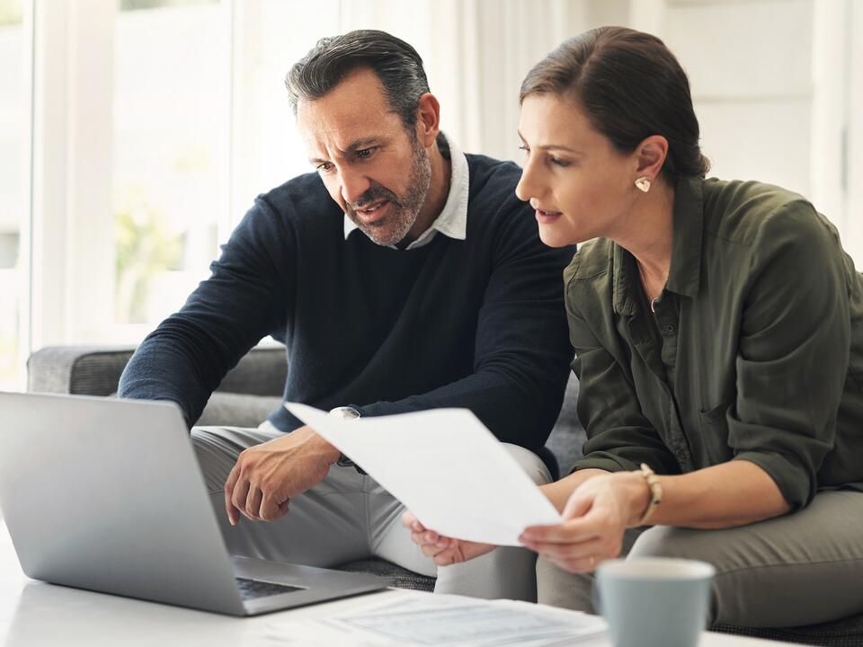 What Does a Financial Advisor Do? A Comprehensive Overview