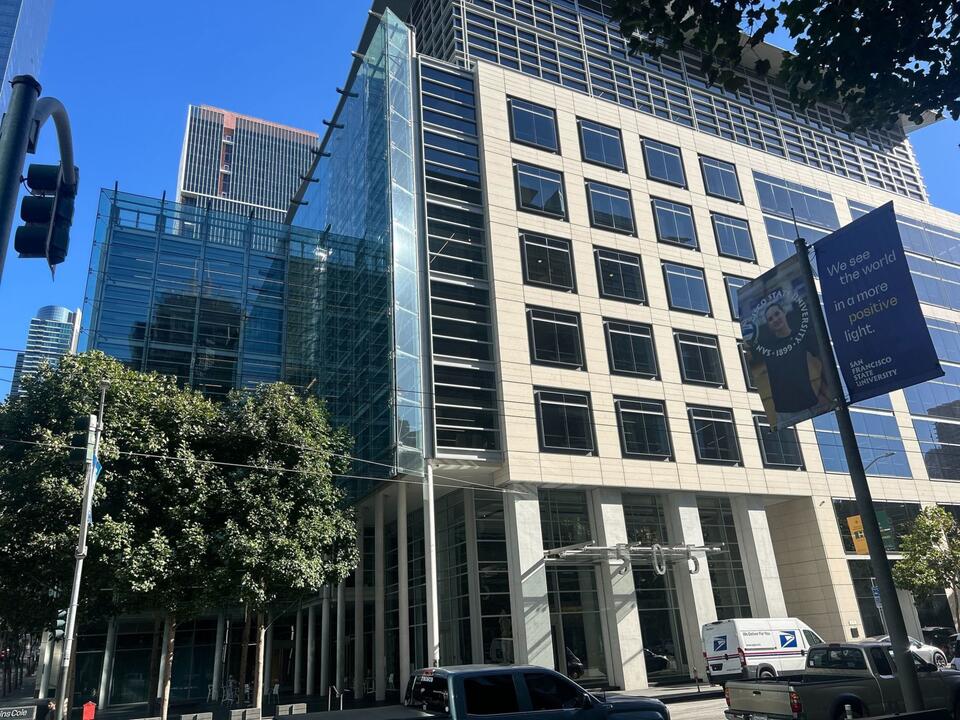 Anthropic expands SF HQ, opening door to a campus that can rival OpenAI ...