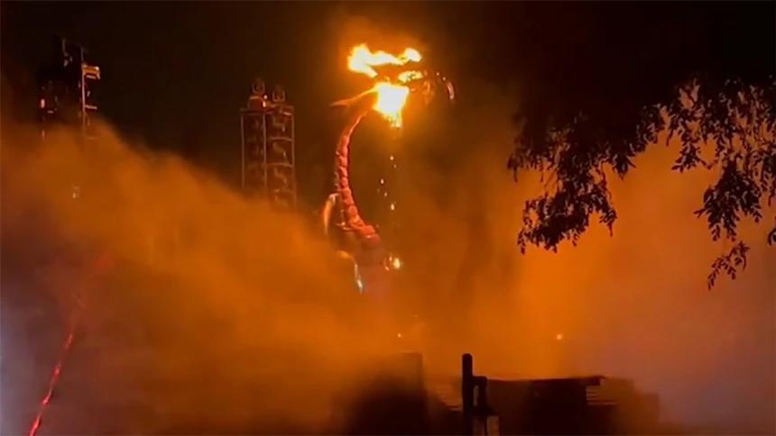 Large animatronic dragon catches fire at Disneyland during 'Fantasmic ...