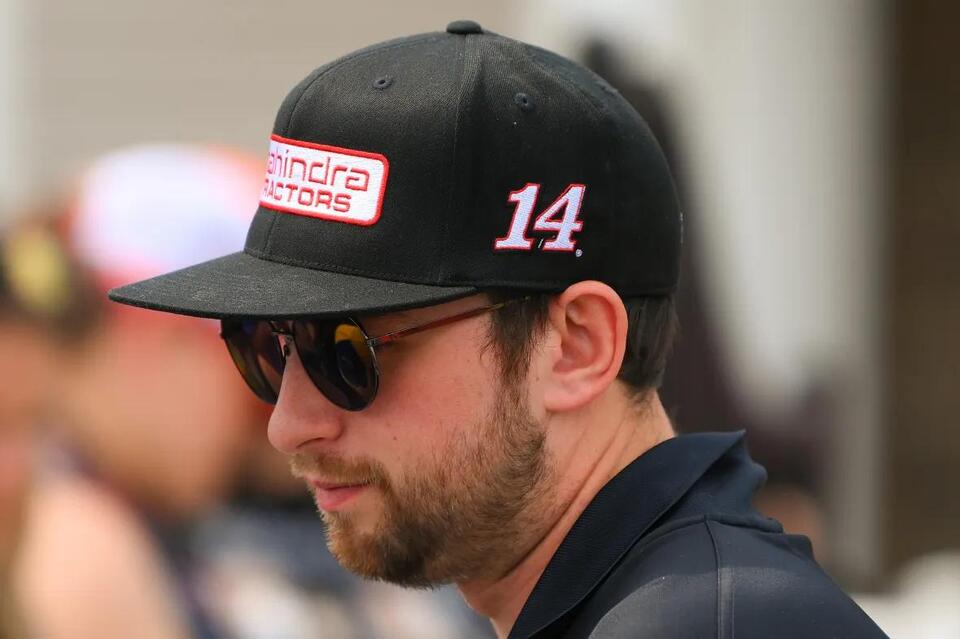 NASCAR’s Chase Briscoe off to good start in latest Chili Bowl effort