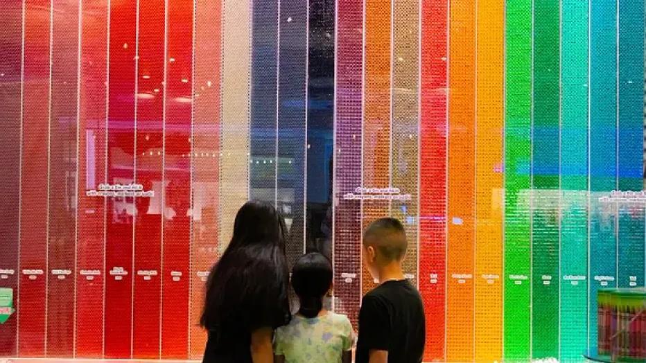 Crayola Experience Orlando offering free crayons: How to get a box ...