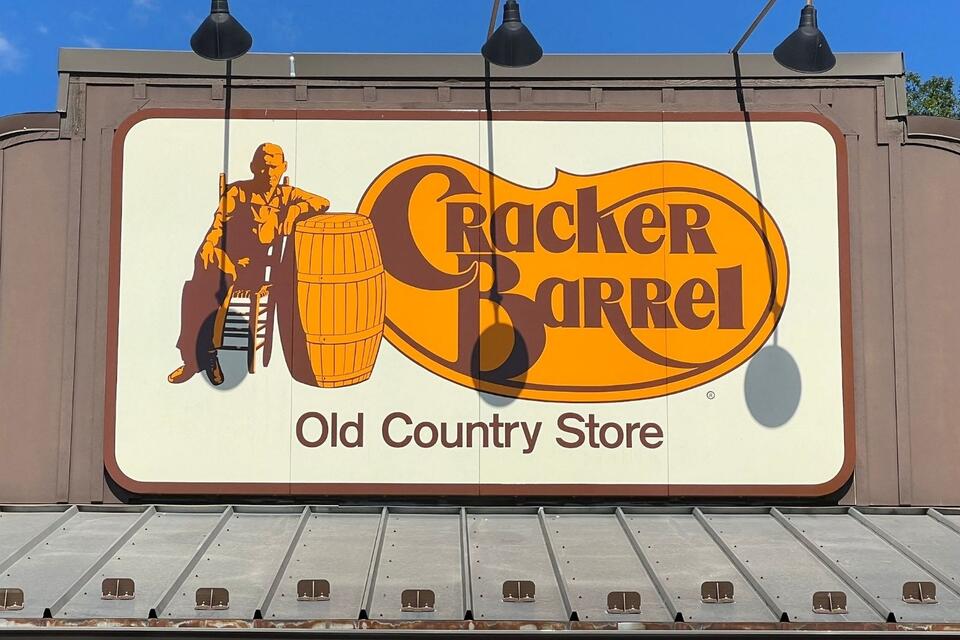 Cracker Barrel Scraps New Logo After Backlash, Brings Back ‘Old Timer ...