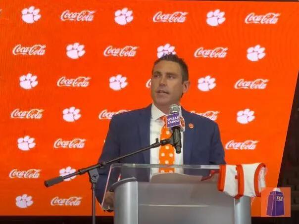 Watch: Clemson Formally Introduces New Women's Basketball Head Coach