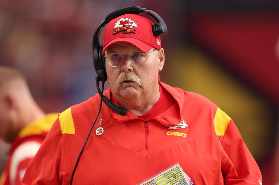 Tony Romo fat shamed Kansas City Chiefs coach Andy Reid during CBS ...