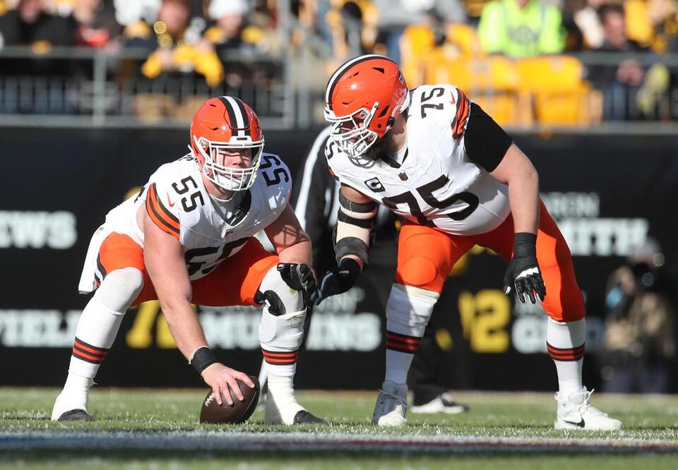 Daryl Ruiter: I think Joel Bitonio returning is him wanting to honor ...