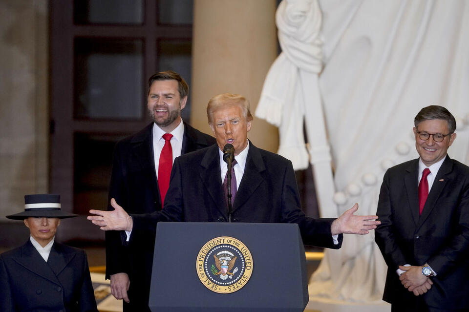 Fact Focus A Look At False And Misleading Claims Trump Made During His 3345