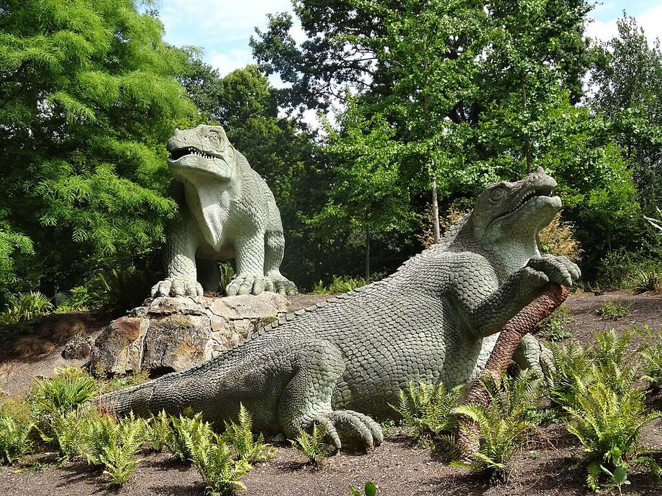 When Scientists Thought Dinosaurs Dragged Their Tails—And Why - NewsBreak