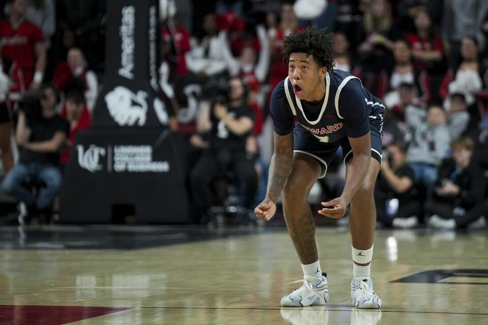 NCAA Basketball: Howard at Cincinnati - NewsBreak