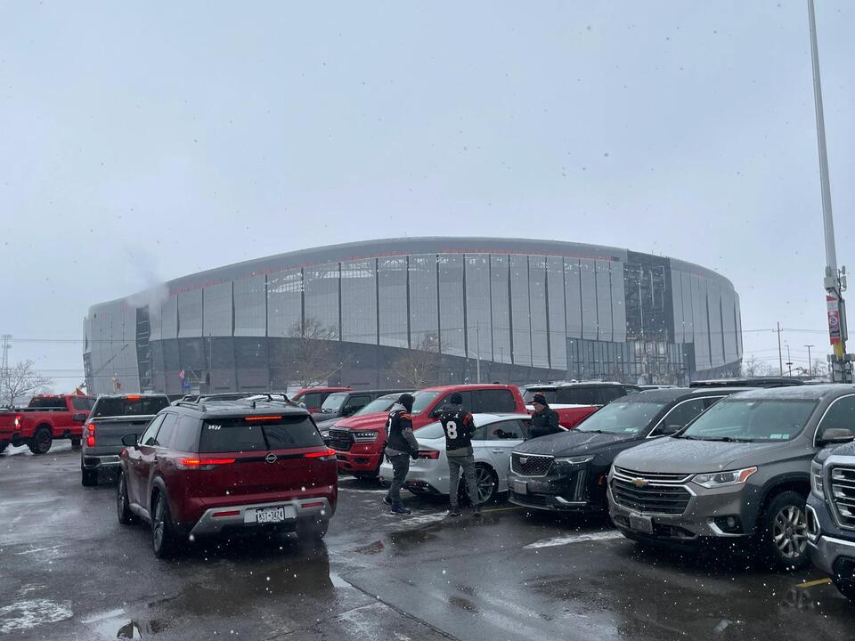 Small fire briefly halts work at new Highmark Stadium - NewsBreak