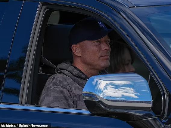 Donald Trump Jr.'s ex-wife Vanessa is seen driving with former Trump ...