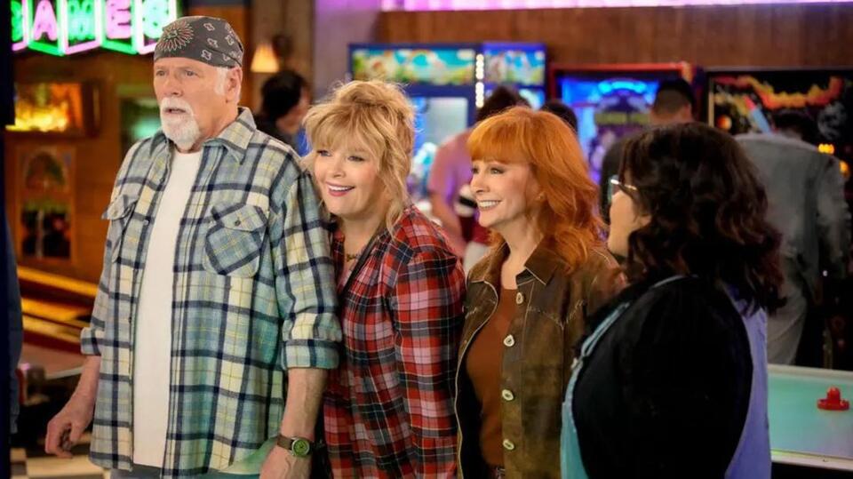 How Did Happy’s Place Season 1 End? - NewsBreak