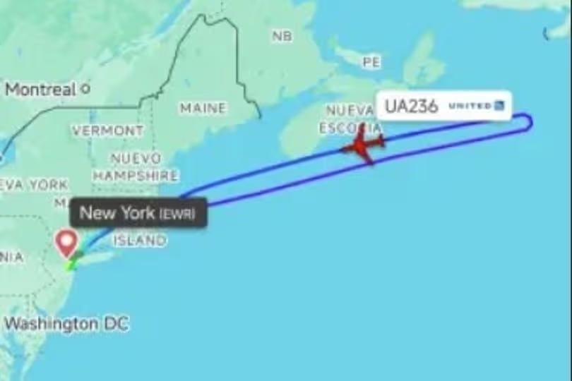 Panic after flight diverted because of Bluetooth device's name - NewsBreak