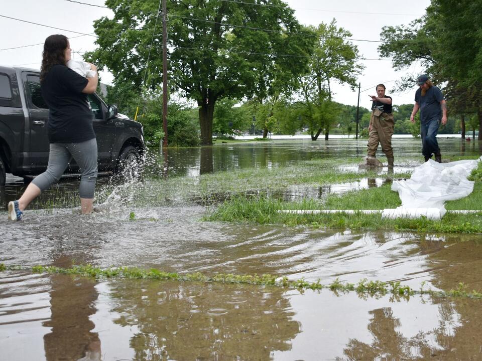 With the rain continuing to come in, region deals with flooding ...