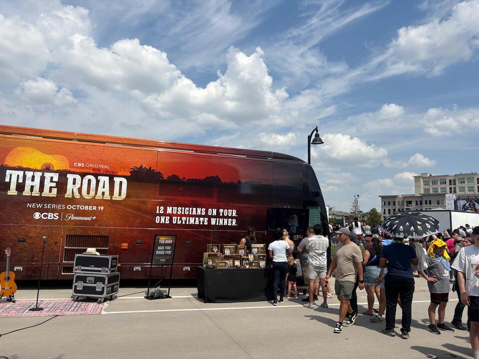 Tour bus from Keith Urban’s new CBS reality show is making stop in Ann ...