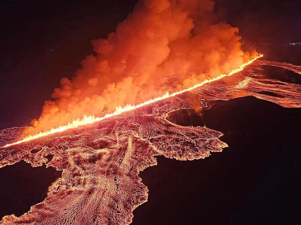 One foreign tourist dead and two missing as ice cave collapses in Iceland