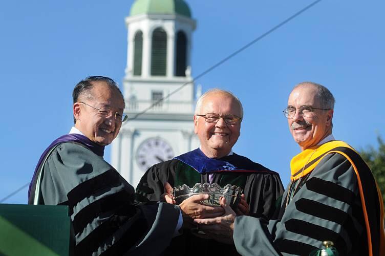 Former Dartmouth College president James Wright dies at age 83 - NewsBreak