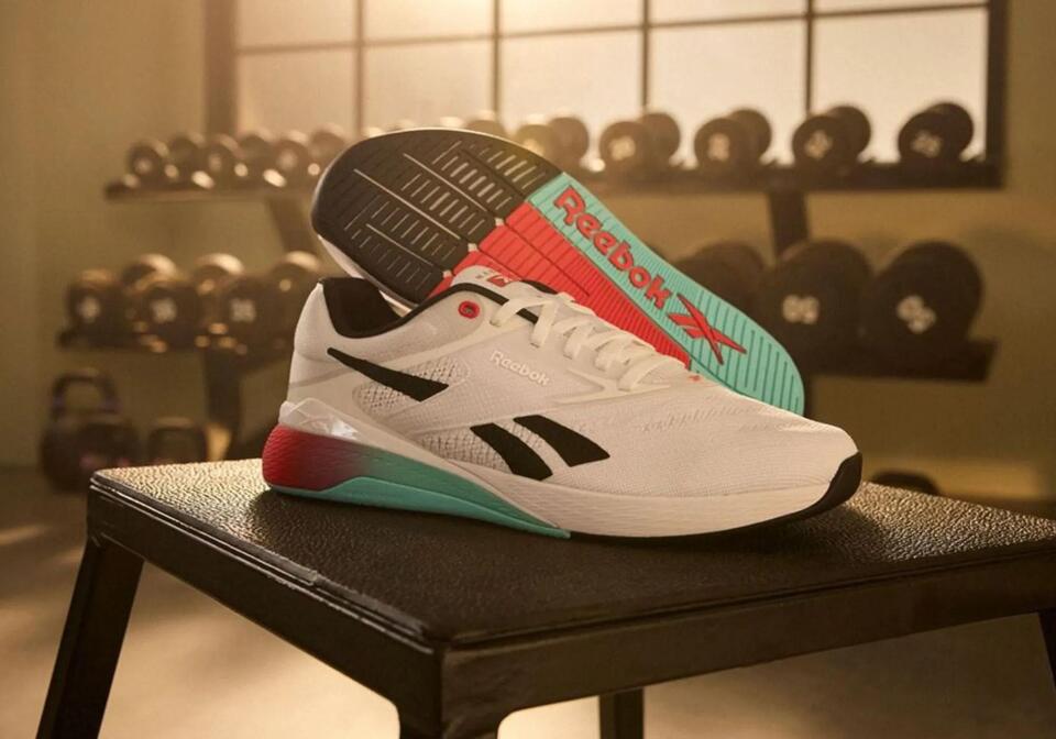 "Yeeeuh give James all your money!!!": Fans excited as Reebok announces ...