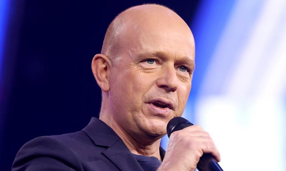 Steve Hilton impulsa su campaña en California tras respaldo clave de ...