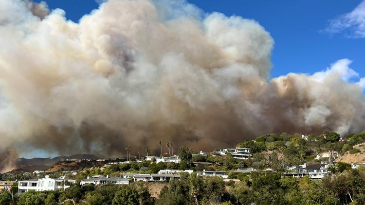 As fire-fanning winds continue, Southern California readies for ...
