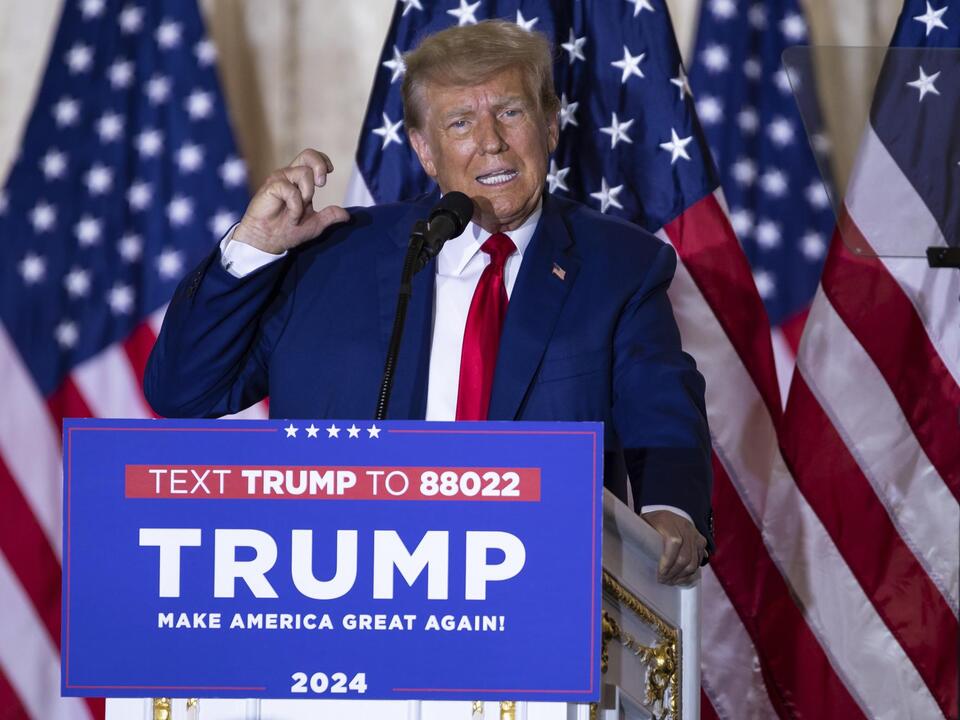 Trump asks Supreme Court to keep him on Colorado ballot