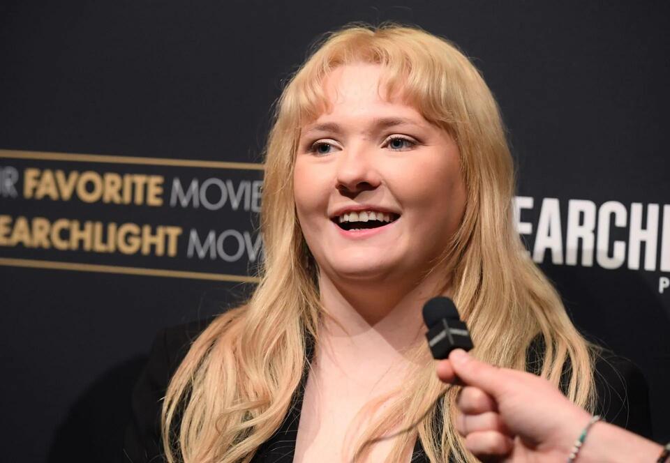 What did Abigail Breslin say about Blake Lively's lawsuit against ...