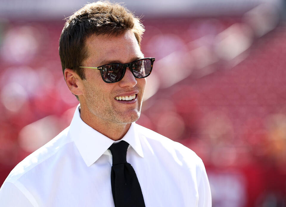 Tom Brady Doesn’t Understand Why Bill Belichick Wasn’t Voted Into Pro ...