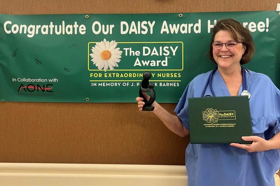 Extraordinary nurse earns DAISY Award in Rhinelander - NewsBreak