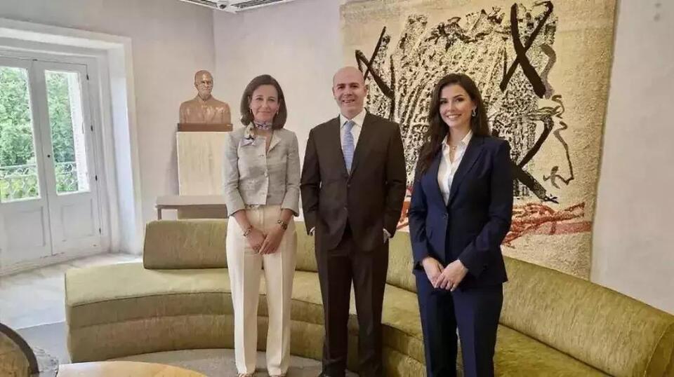 Sofia Leads Family Office into Next-Gen Gold Trading Amid Digital ...