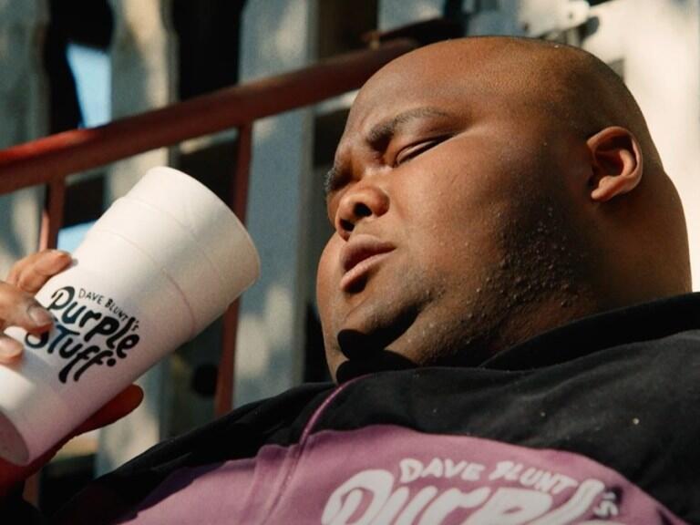 Dave Blunts Goes Viral After Performing With Oxygen Tank