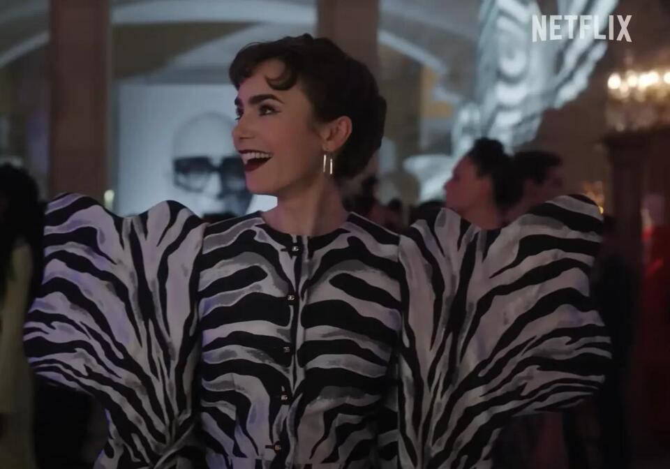 Netflix’s ‘Emily In Paris’ Cranks Up the Passion Between Emily and ...