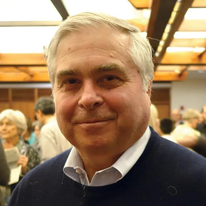 Mark Morrow, a top editor at the Globe, is retiring after nearly 30 ...