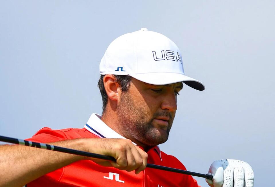 Scottie Scheffler: "Like a shank, except someone simultaneously punches ...