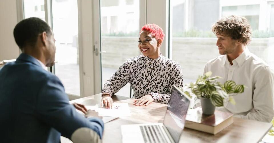 5 Traits Narcissists Look for in Partners - NewsBreak