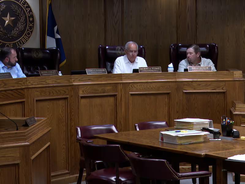 Residents weigh in on Lubbock County budget debate