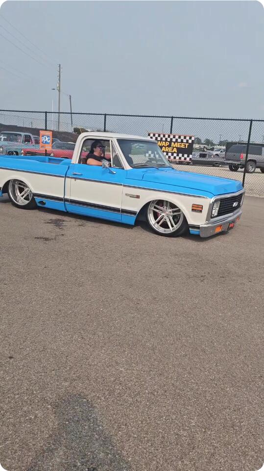 Beautiful Classic Chevy C10 Rolling#hotclassicrides #Truck #trucks # ...